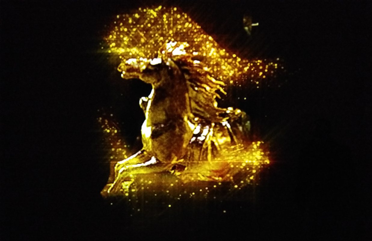 Porto Legends conta lendas da cidade portuguesa com projeções e holografia