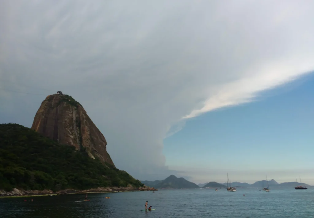 Carioquíssima na Roça transforma o Morro da Urca em arraiá junino com ...